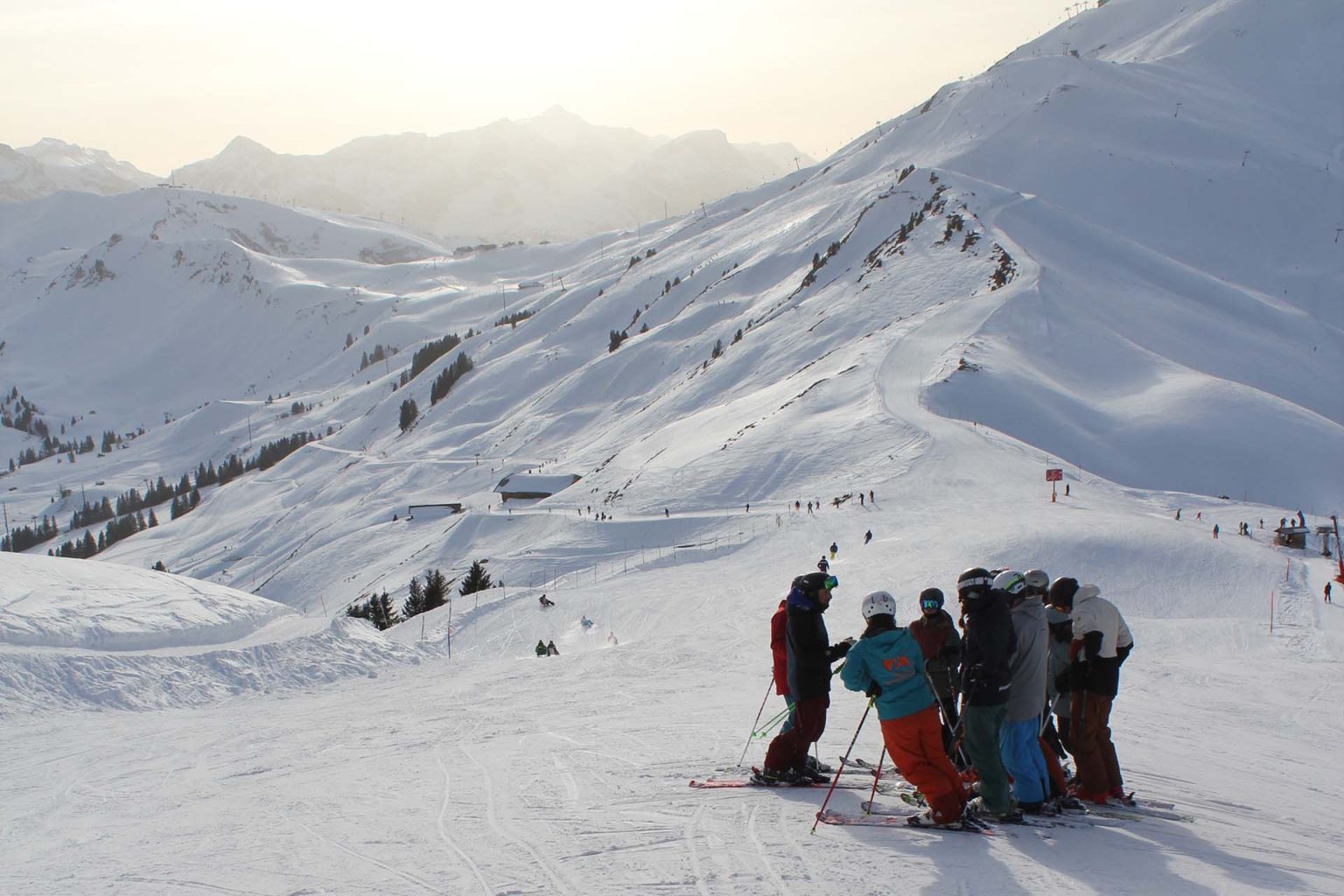 Our Neighbourhood - WAGGGS World Centres